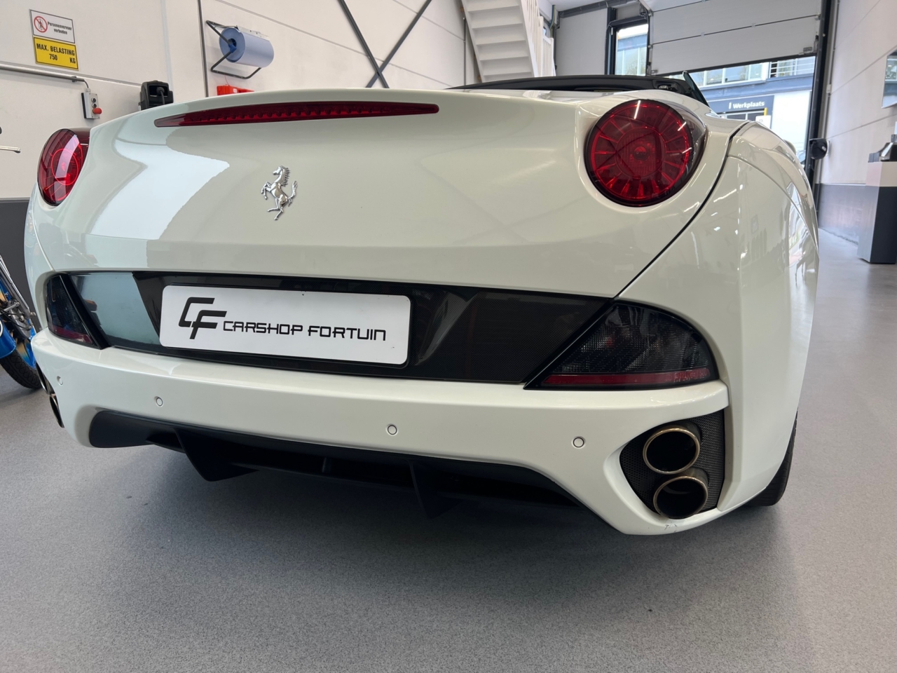 Ferrari California Apple Carplay - Carshop Fortuin